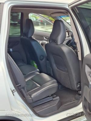 Balts Volvo XC90 2013 Tallina, ar dzinēja tilpumu 2.40 L un nobraukumu 246 tūkst. km par 13500 €, foto 17 vietnē AUTOMOTO.COM.LV