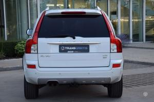 White Volvo XC90 2013 in Vilnius, with an engine capacity of 2.40 L and mileage of 252 thousand km for 11950 €, photo 11 on AUTOMOTO.COM.LV