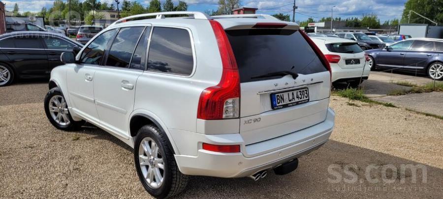 Balts Volvo XC90 2014 Rīga, ar dzinēja tilpumu 2.40 L un nobraukumu 0 tūkst. km par 5990 €, foto 11 vietnē AUTOMOTO.COM.LV