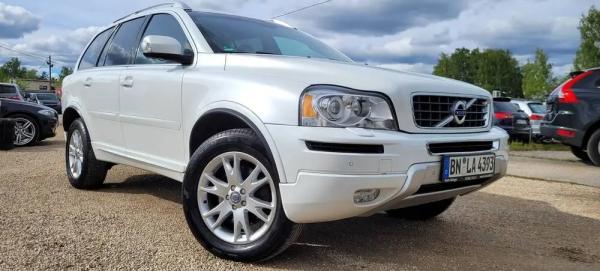 Balts Volvo XC90 2014 Rīga, ar dzinēja tilpumu 2.40 L un nobraukumu 308 tūkst. km par 12990 €, foto 2 vietnē AUTOMOTO.COM.LV