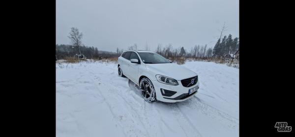 Balts Volvo XC90 2015 Viļņa, ar dzinēja tilpumu 2.40 L un nobraukumu 451 tūkst. km par 13999 €, foto 2 vietnē AUTOMOTO.COM.LV