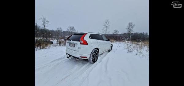 Balts Volvo XC90 2015 Viļņa, ar dzinēja tilpumu 2.40 L un nobraukumu 451 tūkst. km par 13999 €, foto 3 vietnē AUTOMOTO.COM.LV