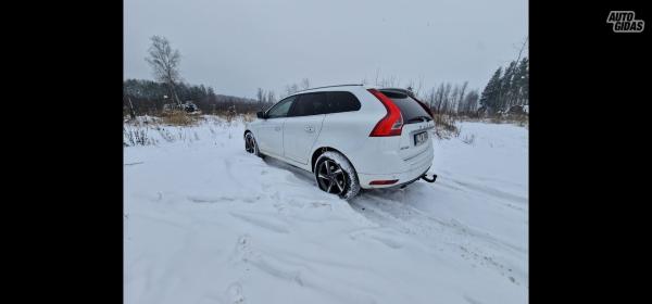 Balts Volvo XC90 2015 Viļņa, ar dzinēja tilpumu 2.40 L un nobraukumu 451 tūkst. km par 13999 €, foto 6 vietnē AUTOMOTO.COM.LV