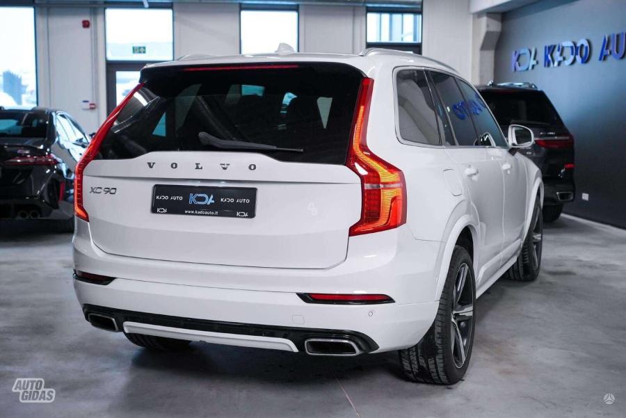 Balts Volvo XC90 2015 Marijampole, ar dzinēja tilpumu 2.00 L un nobraukumu 289 tūkst. km par 19950 €, foto 11 vietnē AUTOMOTO.COM.LV