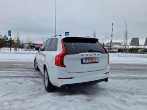 White Volvo XC90 2015 in Vilnius, with an engine capacity of 1.97 L and mileage of 233 thousand km for 20900 €, photo 4 on AUTOMOTO.COM.LV