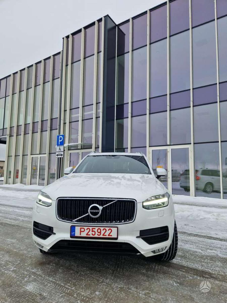White Volvo XC90 2015 in Vilnius, with an engine capacity of 1.97 L and mileage of 233 thousand km for 20900 €, photo 10 on AUTOMOTO.COM.LV