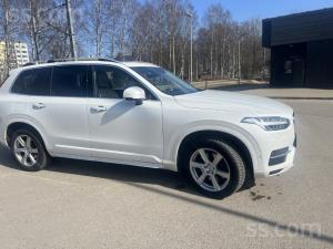 Белый Вольво ХС90 2015 в Рига, объемом двигателя 2.00 л и пробегом 262 тыс. км за 18000 €, фото 4 на AUTOMOTO.COM.LV