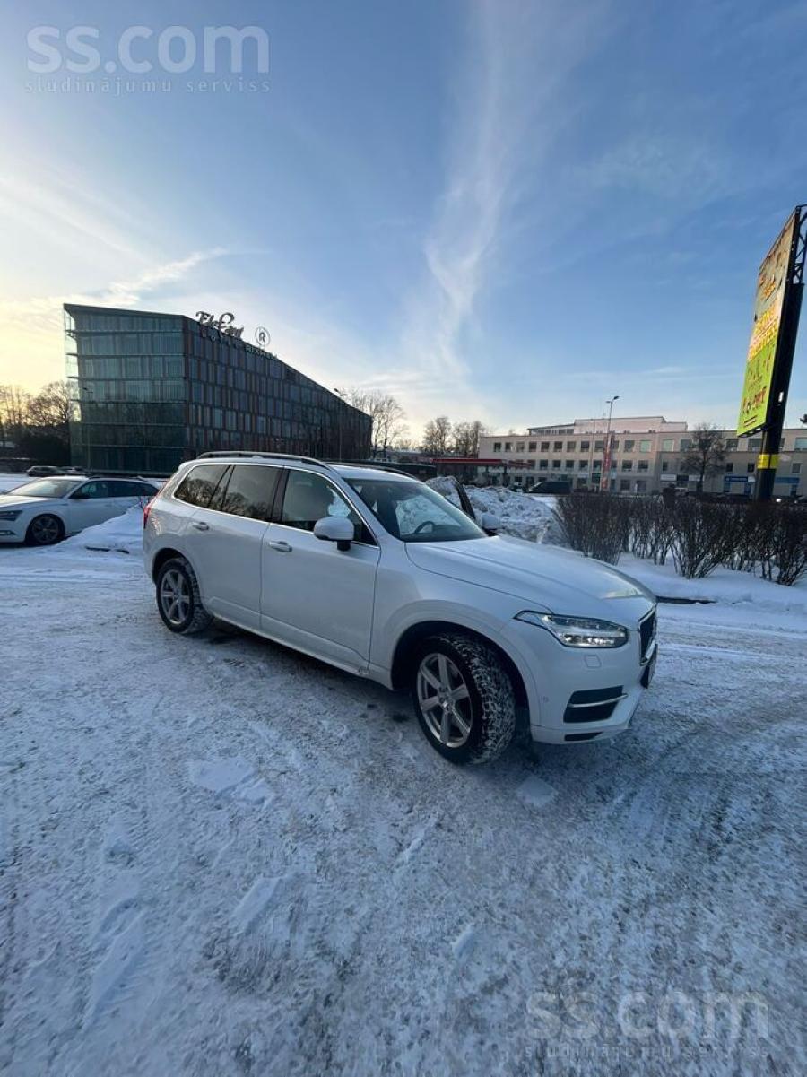 Balts Volvo XC90 2015 Rīga, ar dzinēja tilpumu 2.00 L un nobraukumu 261 tūkst. km par 22000 €, foto 5 vietnē AUTOMOTO.COM.LV
