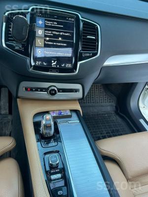 Balts Volvo XC90 2015 Rīga, ar dzinēja tilpumu 2.00 L un nobraukumu 261 tūkst. km par 22000 €, foto 6 vietnē AUTOMOTO.COM.LV