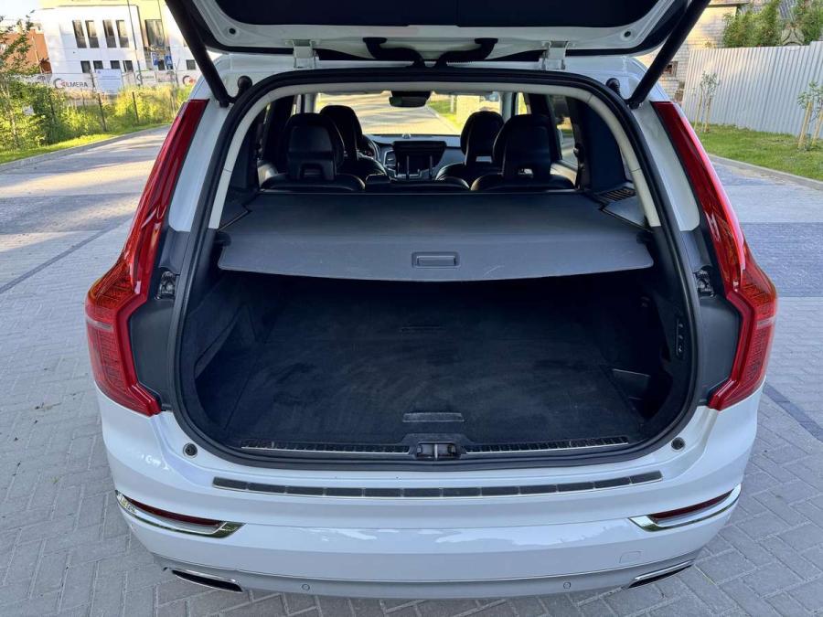 Balts Volvo XC90 2015 Prienai, ar dzinēja tilpumu 1.97 L un nobraukumu 260 tūkst. km par 18600 €, foto 26 vietnē AUTOMOTO.COM.LV