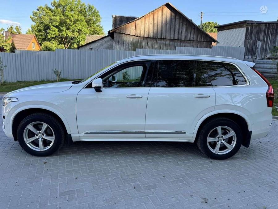 Balts Volvo XC90 2015 Prienai, ar dzinēja tilpumu 1.97 L un nobraukumu 260 tūkst. km par 18600 €, foto 5 vietnē AUTOMOTO.COM.LV