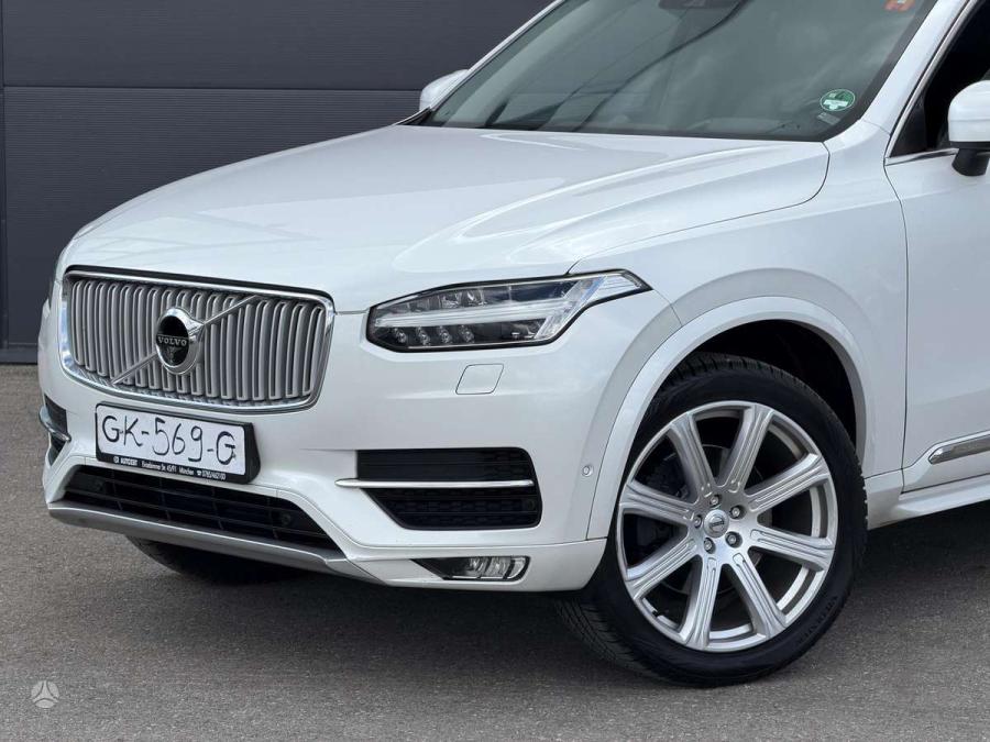 White Volvo XC90 2015 in Jonava, with an engine capacity of 1.97 L and mileage of 280 thousand km for 19999 €, photo 4 on AUTOMOTO.COM.LV