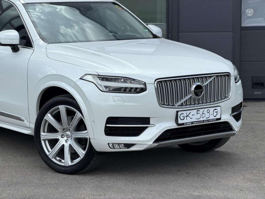 White Volvo XC90 2015 in Jonava, with an engine capacity of 1.97 L and mileage of 280 thousand km for 19999 €, photo 15 on AUTOMOTO.COM.LV