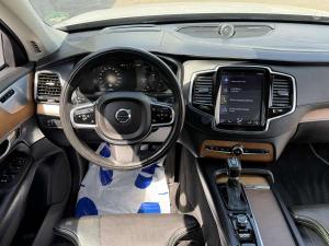White Volvo XC90 2015 in Jonava, with an engine capacity of 1.97 L and mileage of 280 thousand km for 19999 €, photo 22 on AUTOMOTO.COM.LV