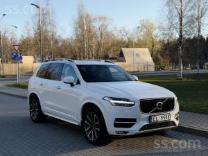 White Volvo XC90 2015 in Liepaja, with an engine capacity of 2.00 L and mileage of 253 thousand km for 18900 €, photo 4 on AUTOMOTO.COM.LV