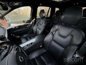 White Volvo XC90 2015 in Liepaja, with an engine capacity of 2.00 L and mileage of 253 thousand km for 18900 €, photo 8 on AUTOMOTO.COM.LV