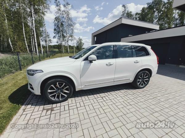 White Volvo XC90 2015 in Tartu, with an engine capacity of 2.00 L and mileage of 260 thousand km for 18900 €, photo 1 on AUTOMOTO.COM.LV