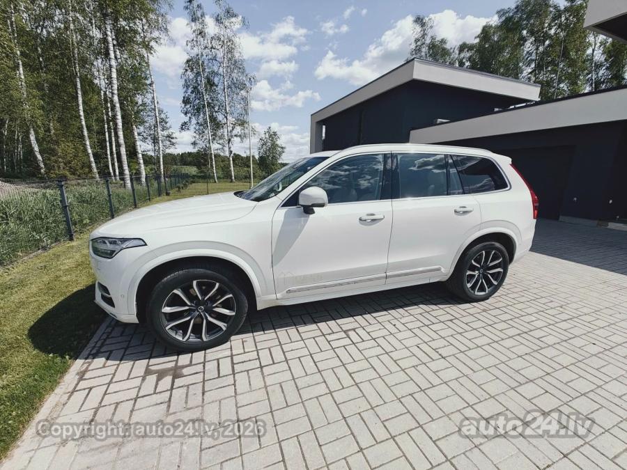 Белый Вольво ХС90 2015 в Тарту, объемом двигателя 2.00 л и пробегом 260 тыс. км за 18900 €, фото 1 на AUTOMOTO.COM.LV