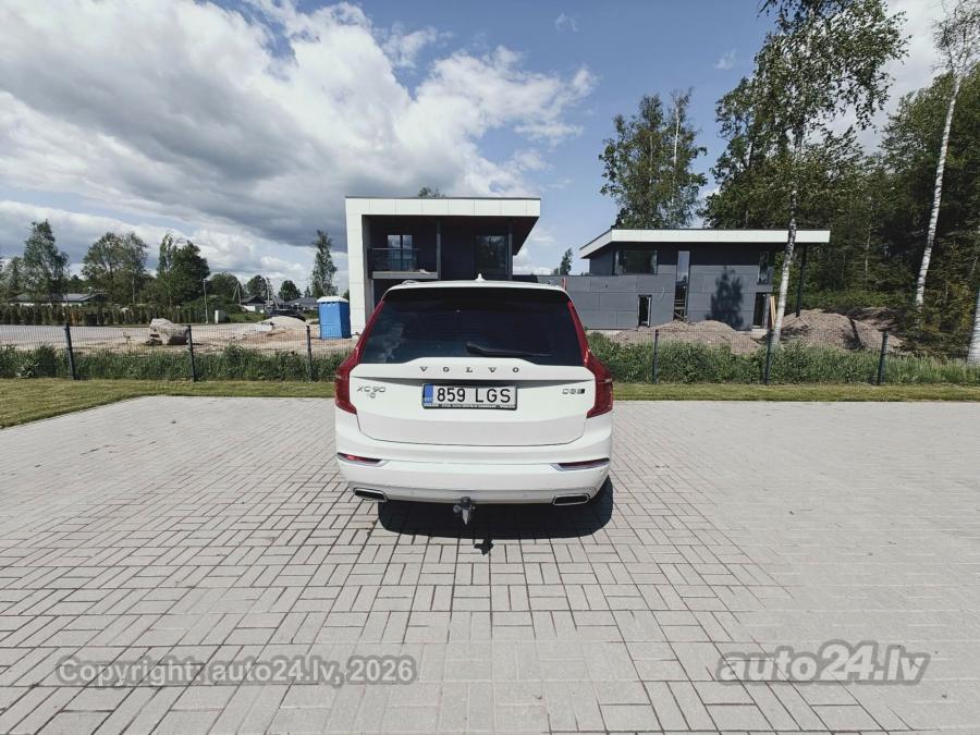 Белый Вольво ХС90 2015 в Тарту, объемом двигателя 2.00 л и пробегом 260 тыс. км за 18900 €, фото 8 на AUTOMOTO.COM.LV