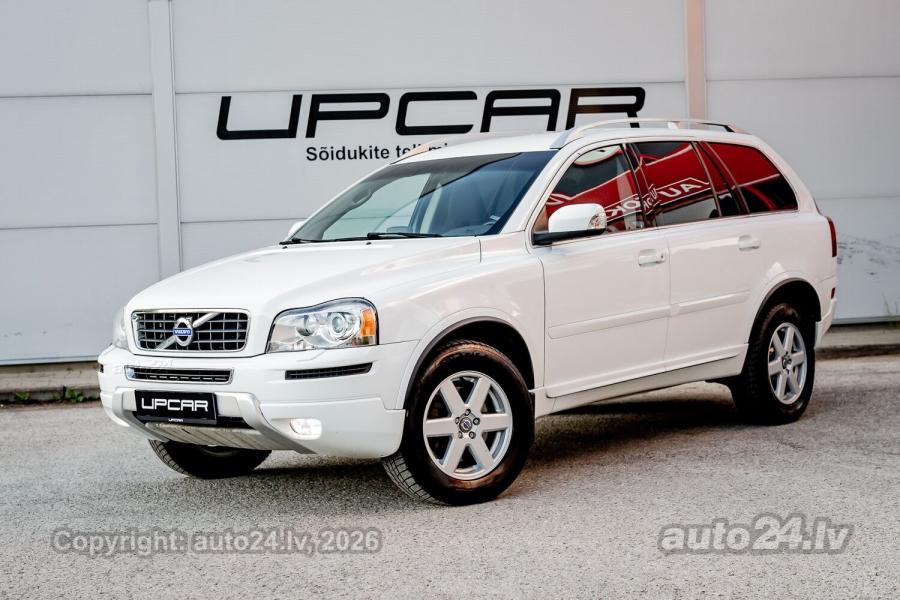 Balts Volvo XC90 2015 Pērnava, ar dzinēja tilpumu 2.40 L un nobraukumu 227 tūkst. km par 14300 €, foto 1 vietnē AUTOMOTO.COM.LV