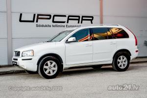 Balts Volvo XC90 2015 Pērnava, ar dzinēja tilpumu 2.40 L un nobraukumu 227 tūkst. km par 14300 €, foto 4 vietnē AUTOMOTO.COM.LV