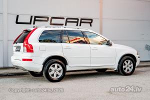 Balts Volvo XC90 2015 Pērnava, ar dzinēja tilpumu 2.40 L un nobraukumu 227 tūkst. km par 14300 €, foto 8 vietnē AUTOMOTO.COM.LV