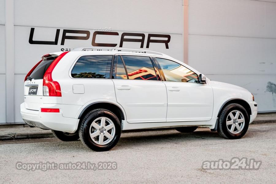 Balts Volvo XC90 2015 Pērnava, ar dzinēja tilpumu 2.40 L un nobraukumu 227 tūkst. km par 14300 €, foto 8 vietnē AUTOMOTO.COM.LV