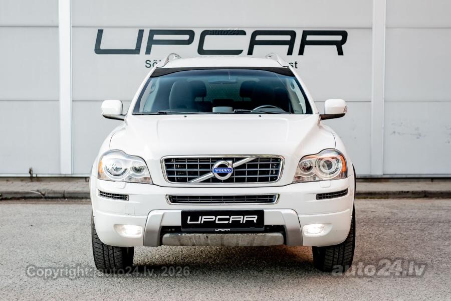 Balts Volvo XC90 2015 Pērnava, ar dzinēja tilpumu 2.40 L un nobraukumu 227 tūkst. km par 14300 €, foto 11 vietnē AUTOMOTO.COM.LV