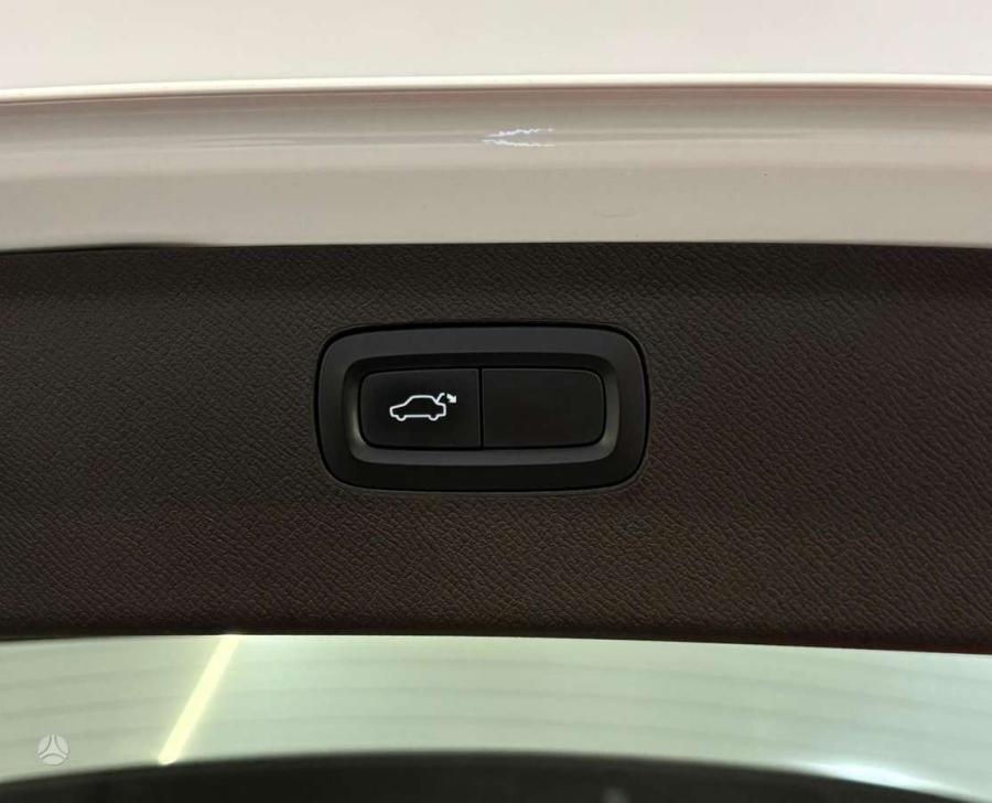Белый Вольво ХС90 2015 в Мариямполе, объемом двигателя 1.97 л и пробегом 180 тыс. км за 19999 €, фото 29 на AUTOMOTO.COM.LV