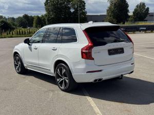 White Volvo XC90 2015 in Vilnius, with an engine capacity of 1.97 L and mileage of 256 thousand km for 15500 €, photo 5 on AUTOMOTO.COM.LV