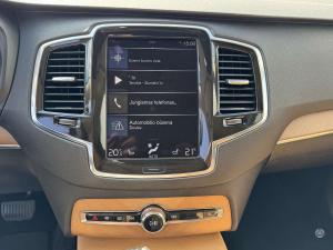 White Volvo XC90 2015 in Vilnius, with an engine capacity of 1.97 L and mileage of 256 thousand km for 15500 €, photo 16 on AUTOMOTO.COM.LV