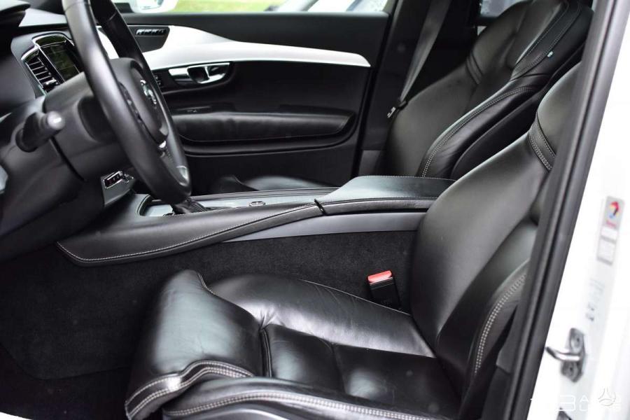 White Volvo XC90 2015 in Kretinga, with an engine capacity of 2.00 L and mileage of 234 thousand km for 19300 €, photo 16 on AUTOMOTO.COM.LV