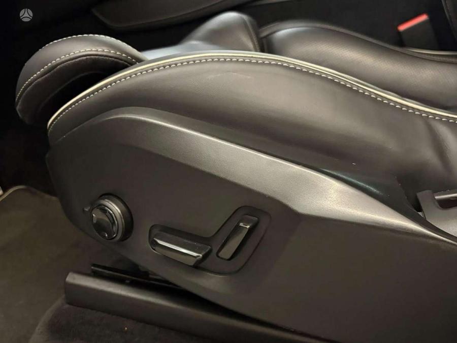 Balts Volvo XC90 2015 Marijampole, ar dzinēja tilpumu 1.97 L un nobraukumu 326 tūkst. km par 18950 €, foto 23 vietnē AUTOMOTO.COM.LV
