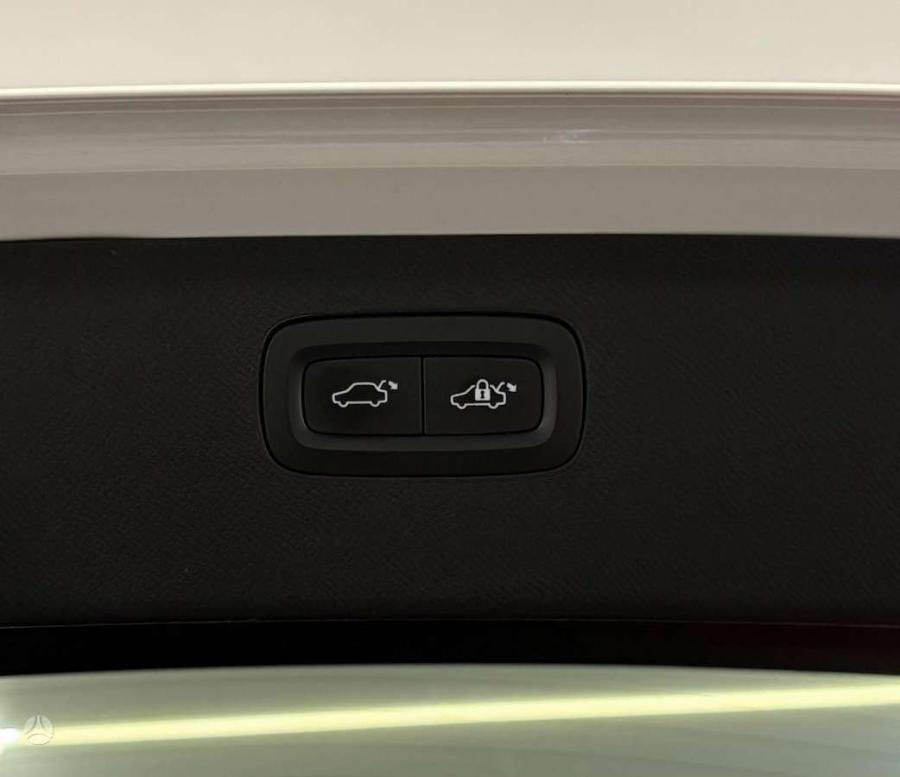Balts Volvo XC90 2015 Marijampole, ar dzinēja tilpumu 1.97 L un nobraukumu 326 tūkst. km par 18950 €, foto 29 vietnē AUTOMOTO.COM.LV