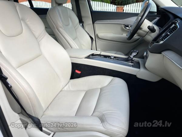 Вольво ХС90 2015 в Тарту на AUTOMOTO.COM.LV Белый Вольво ХС90 2015 в Тарту, объемом двигателя 2.00 л и пробегом 260 тыс. км за 20990 €, фото 8 на AUTOMOTO.COM.LV