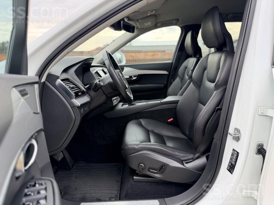 White Volvo XC90 2015 in Riga, with an engine capacity of 2.00 L and mileage of 253 thousand km for 18995 €, photo 13 on AUTOMOTO.COM.LV