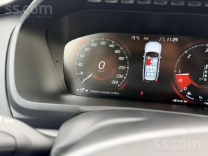 White Volvo XC90 2015 in Riga, with an engine capacity of 2.00 L and mileage of 253 thousand km for 18995 €, photo 19 on AUTOMOTO.COM.LV