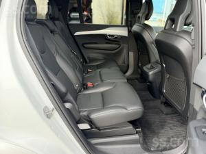 White Volvo XC90 2015 in Riga, with an engine capacity of 2.00 L and mileage of 253 thousand km for 18995 €, photo 25 on AUTOMOTO.COM.LV
