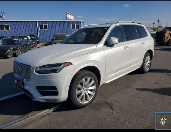 Balts Volvo XC90 2016 Klaipėda, ar dzinēja tilpumu 1.97 L un nobraukumu 159 tūkst. km par 12000 €, foto 1 vietnē AUTOMOTO.COM.LV