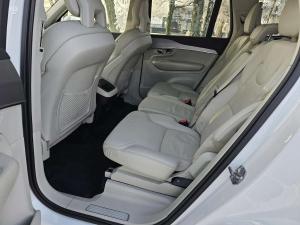 White Volvo XC90 2016 in Taurage, with an engine capacity of 1.97 L and mileage of 200 thousand km for 19300 €, photo 20 on AUTOMOTO.COM.LV