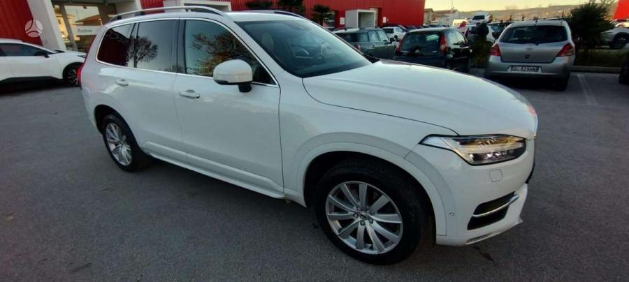 White Volvo XC90 2016 in Kaunas, with an engine capacity of 1.97 L and mileage of 219 thousand km for 19000 €, photo 2 on AUTOMOTO.COM.LV