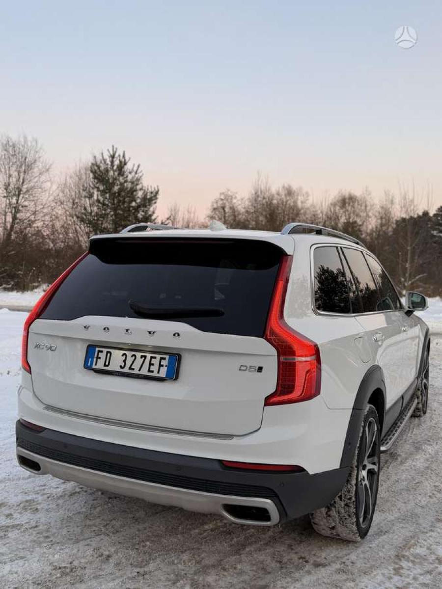 Balts Volvo XC90 2016 Utena, ar dzinēja tilpumu 1.97 L un nobraukumu 314 tūkst. km par 22750 €, foto 11 vietnē AUTOMOTO.COM.LV