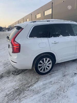 Balts Volvo XC90 2016 Kauņa, ar dzinēja tilpumu 1.97 L un nobraukumu 202 tūkst. km par 20000 €, foto 5 vietnē AUTOMOTO.COM.LV