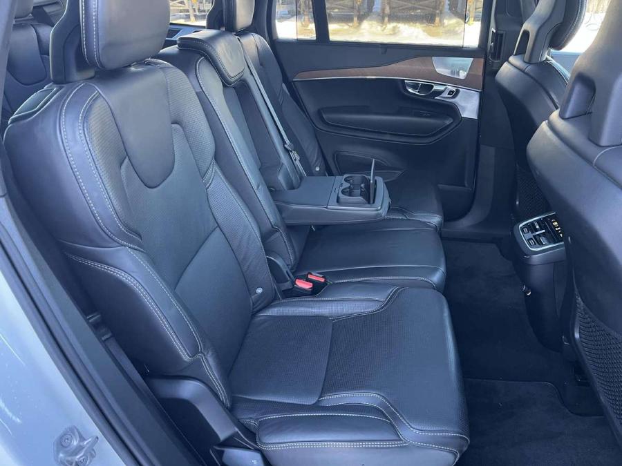Balts Volvo XC90 2016 Viļņa, ar dzinēja tilpumu 1.97 L un nobraukumu 151 tūkst. km par 20990 €, foto 21 vietnē AUTOMOTO.COM.LV