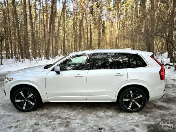 White Volvo XC90 2016 in Kaunas, with an engine capacity of 2.00 L and mileage of 269 thousand km for 18300 €, photo 9 on AUTOMOTO.COM.LV