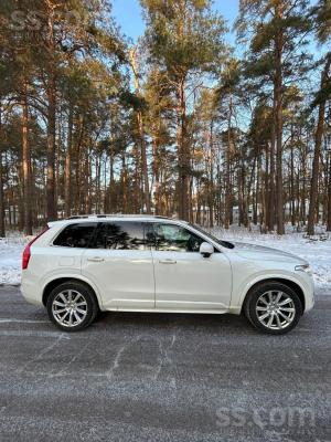 Balts Volvo XC90 2016 Rīga, ar dzinēja tilpumu 2.00 L un nobraukumu 199 tūkst. km par 19900 €, foto 5 vietnē AUTOMOTO.COM.LV