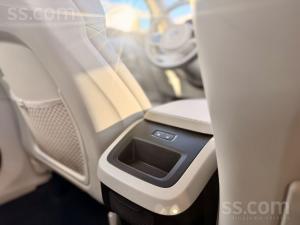 White Volvo XC90 2016 in Ogre, with an engine capacity of 2.00 L and mileage of 210 thousand km for 19500 €, photo 12 on AUTOMOTO.COM.LV