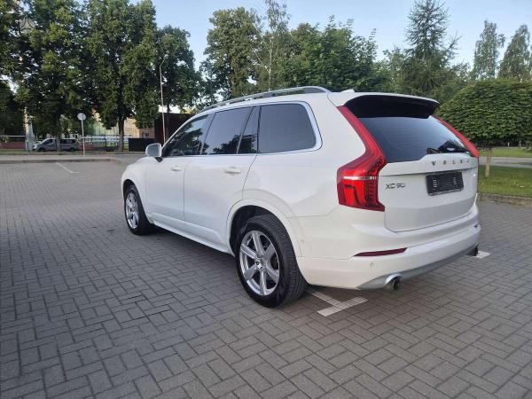 White Volvo XC90 2016 in Birstonas, with an engine capacity of 1.97 L and mileage of 185 thousand km for 17700 €, photo 6 on AUTOMOTO.COM.LV
