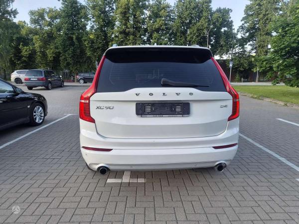 White Volvo XC90 2016 in Birstonas, with an engine capacity of 1.97 L and mileage of 185 thousand km for 17700 €, photo 7 on AUTOMOTO.COM.LV
