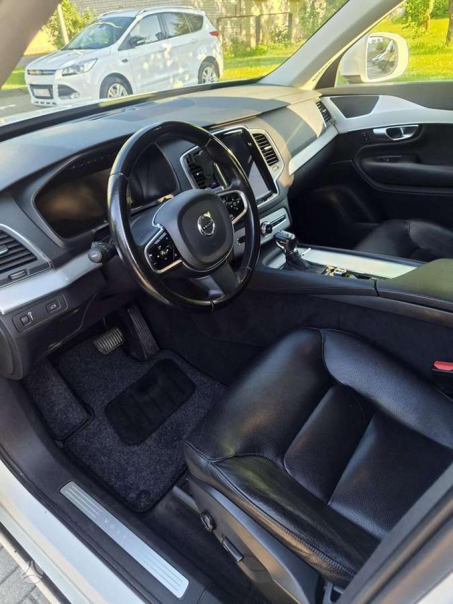 White Volvo XC90 2016 in Birstonas, with an engine capacity of 1.97 L and mileage of 185 thousand km for 17700 €, photo 15 on AUTOMOTO.COM.LV